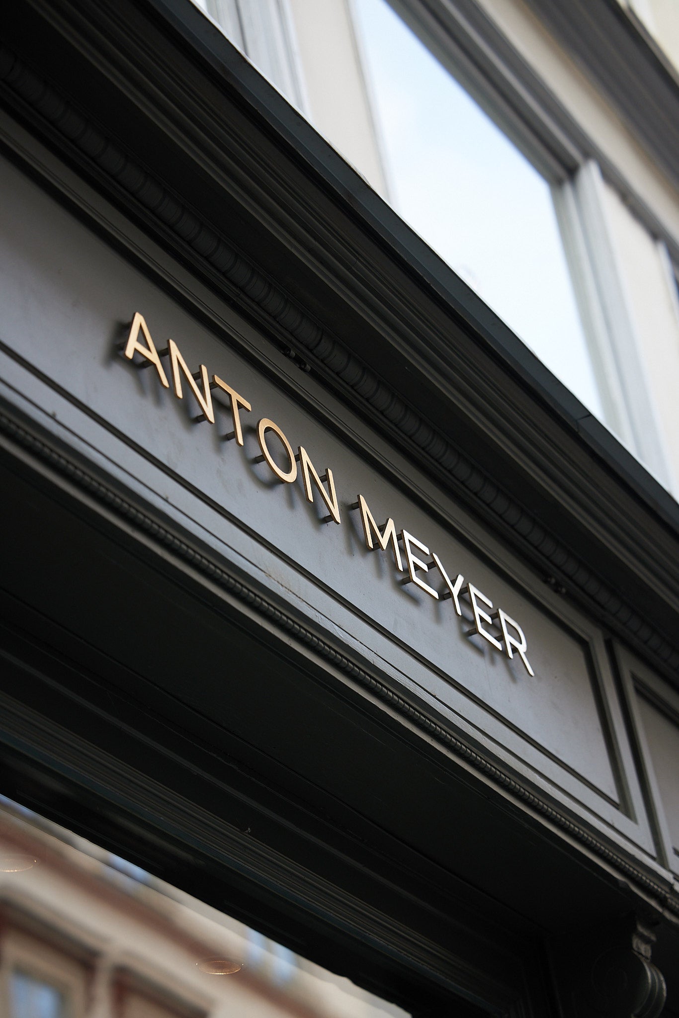 Herrenmode aus Hamburg - Anzüge, Sakkos & mehr | ANTON MEYER