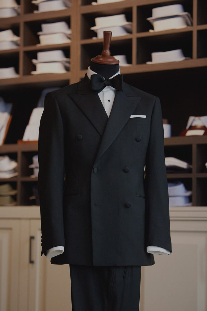 About – ANTON MEYER